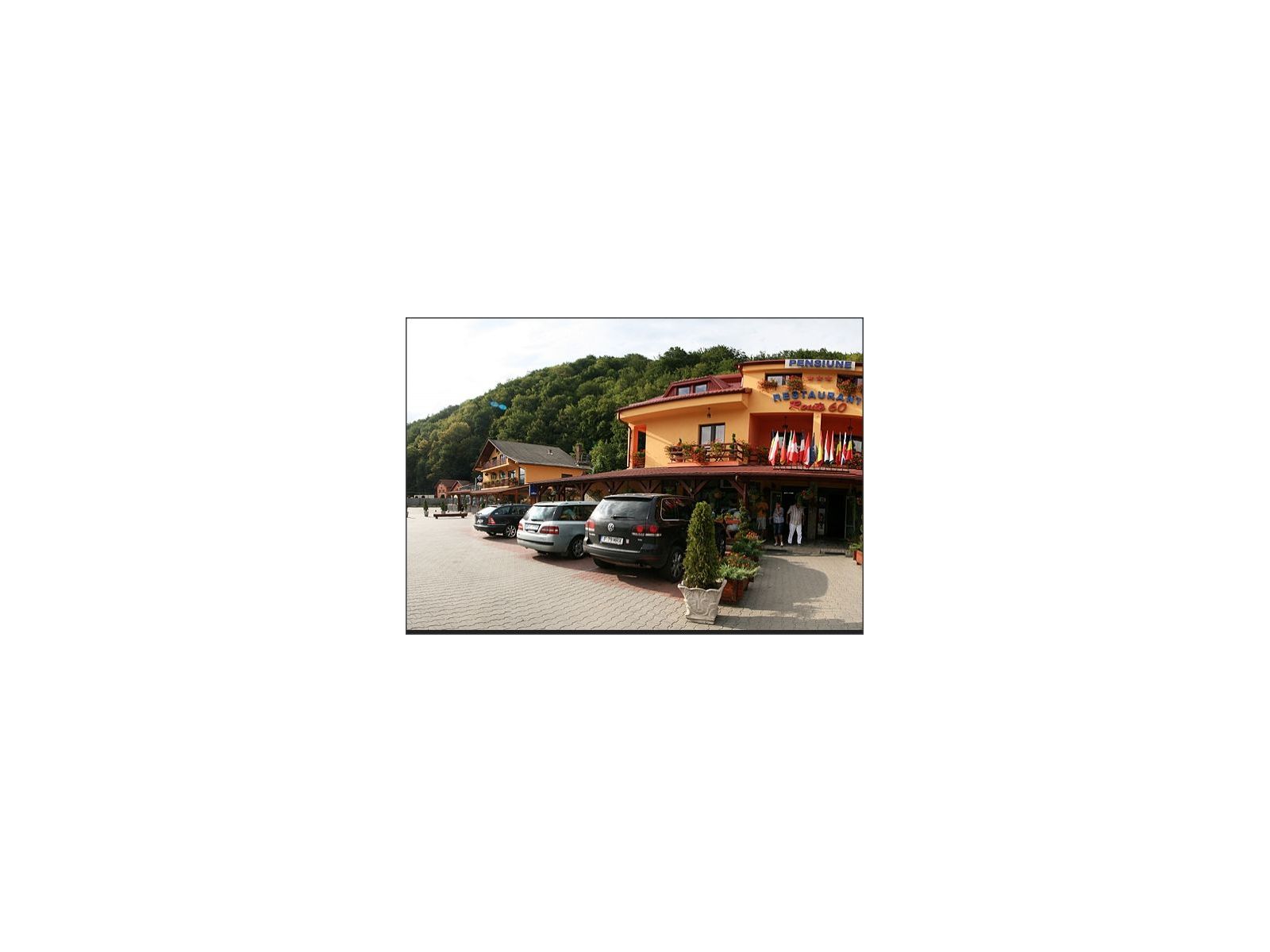 Pensiunea Route 60, CiuceaTel: 026425******