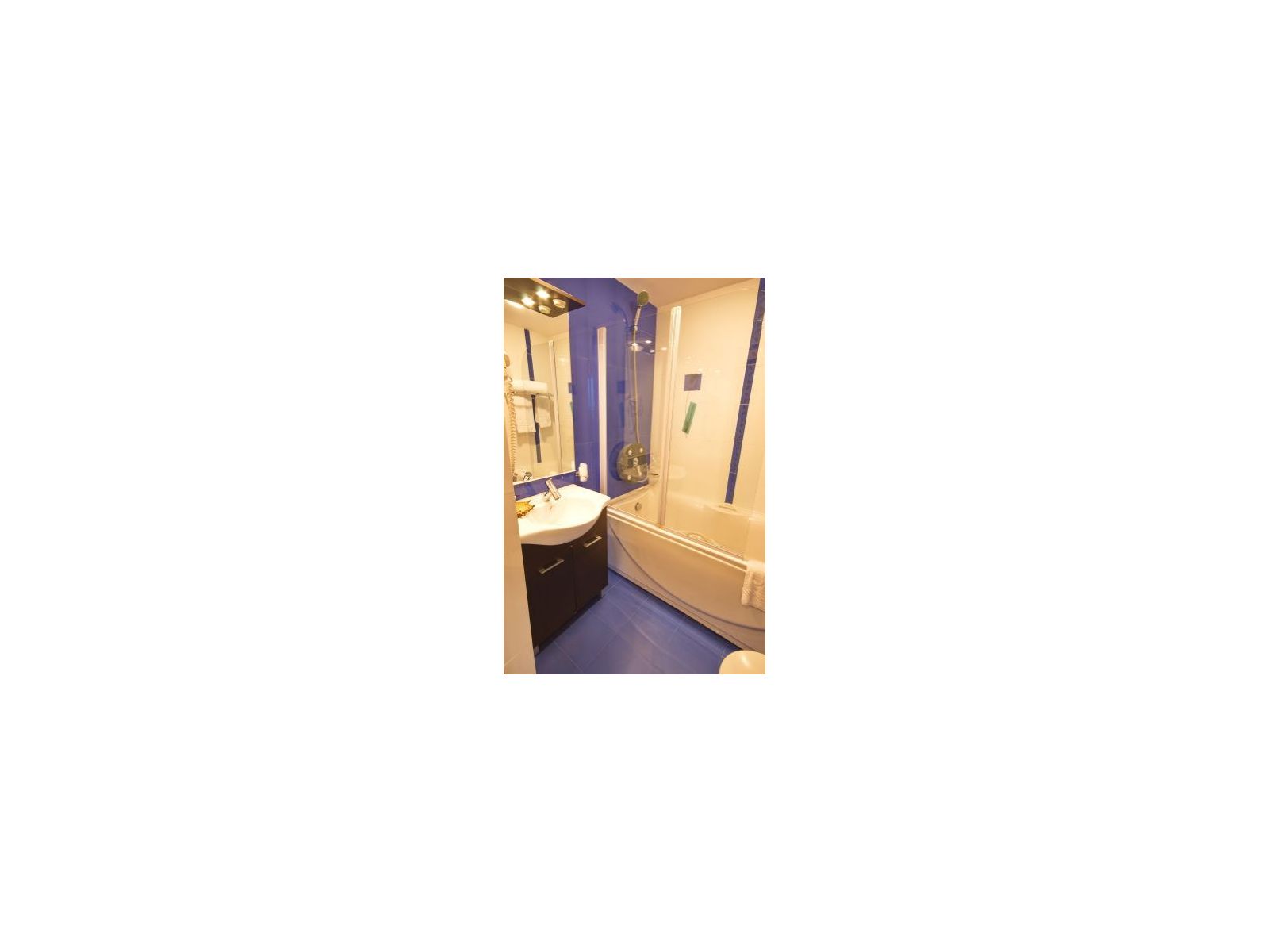 Hotel Viva Club, Galati orasTel: 033640******