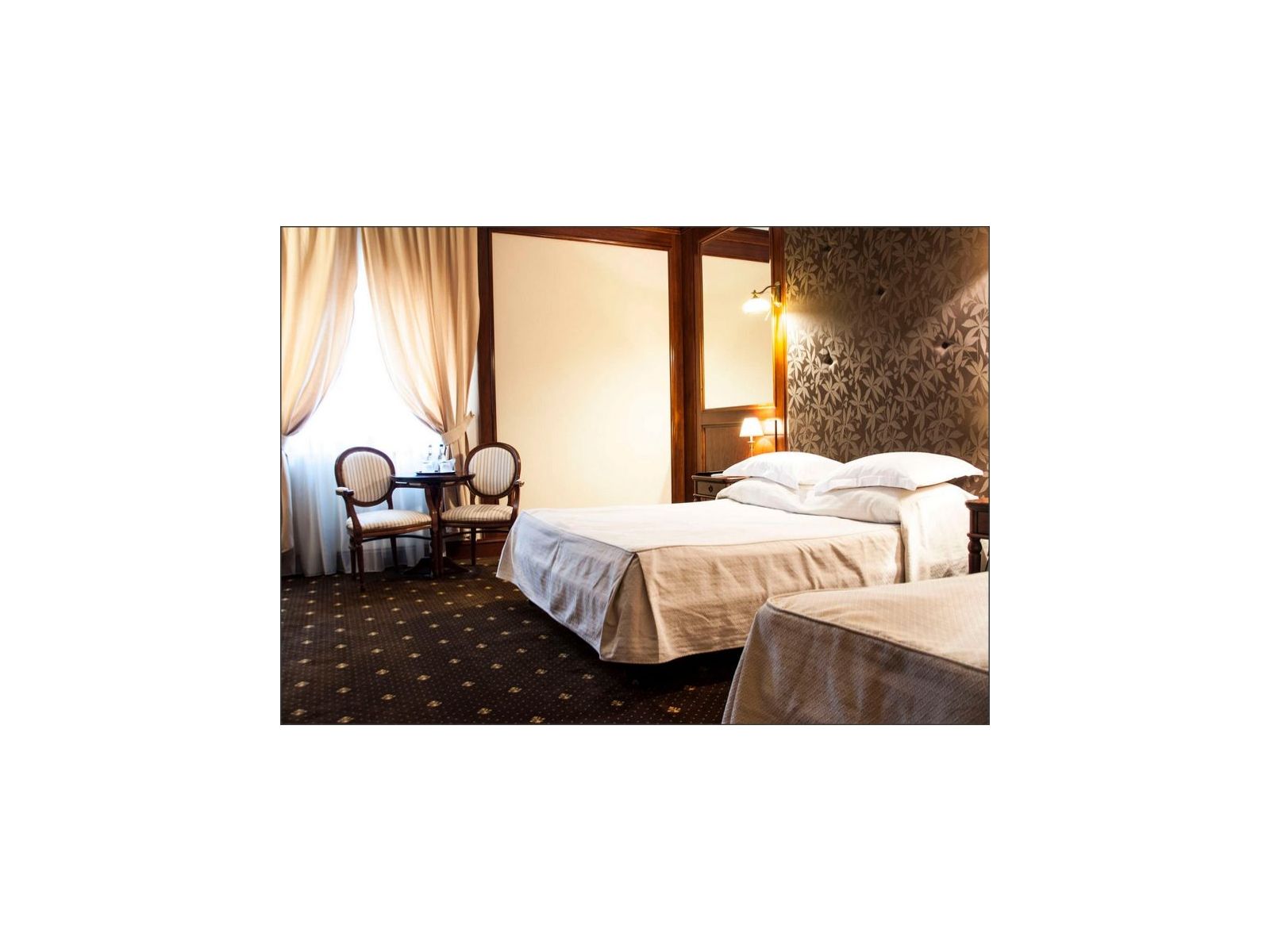 Hotel Select, Iasi orasTel: 023221******
